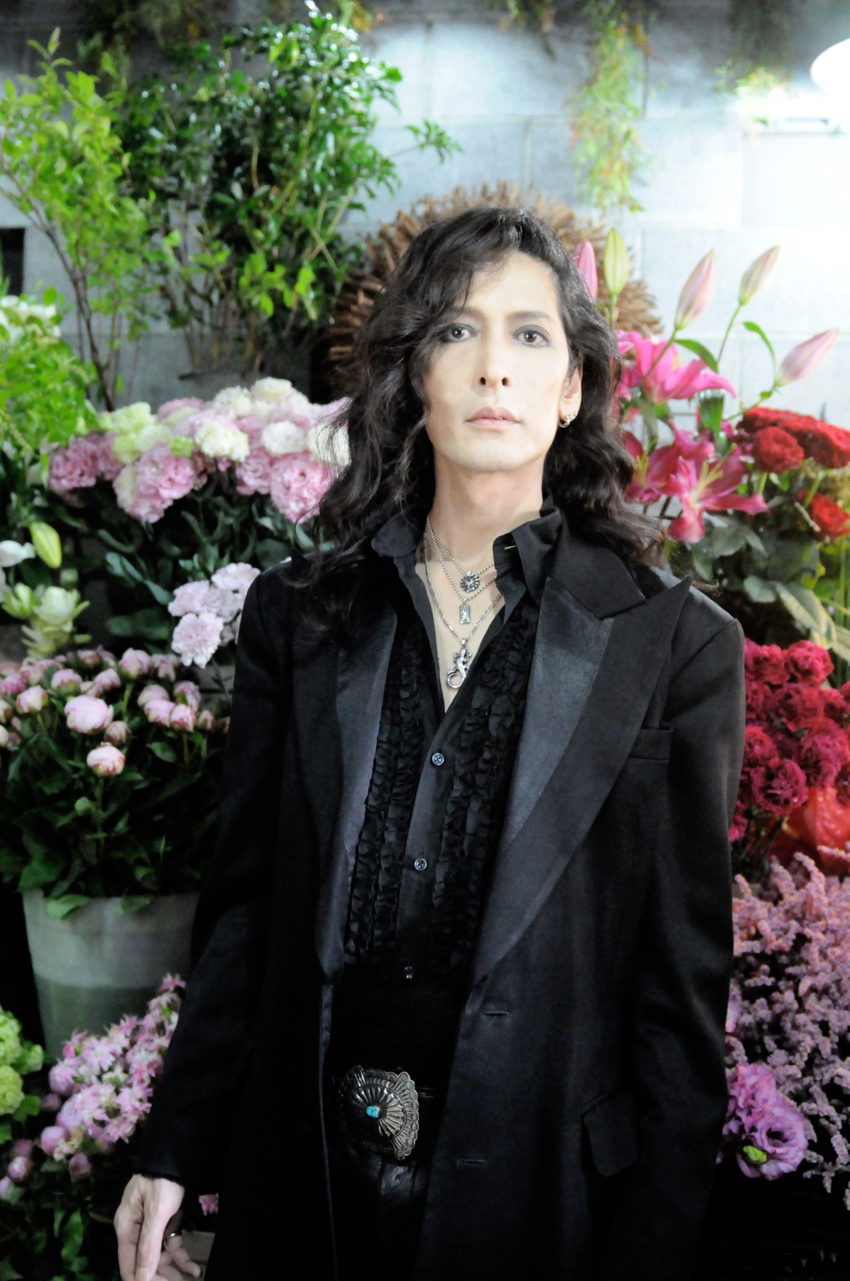 ISSAY Interviews & Articles | JRock Archiv.es